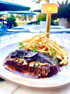 A Restaurant at Lake Macquarie | 8 at Trinity